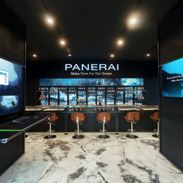 RAZER 01353 | SG Panerai Official Website
